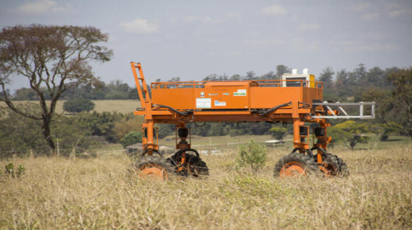 Robôs no campo: Projeto desenvolve instrumento para plantio de mudas ...